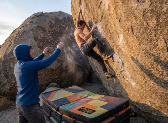 Bouldering Grades Explained: The V0-V17 Benchmarks